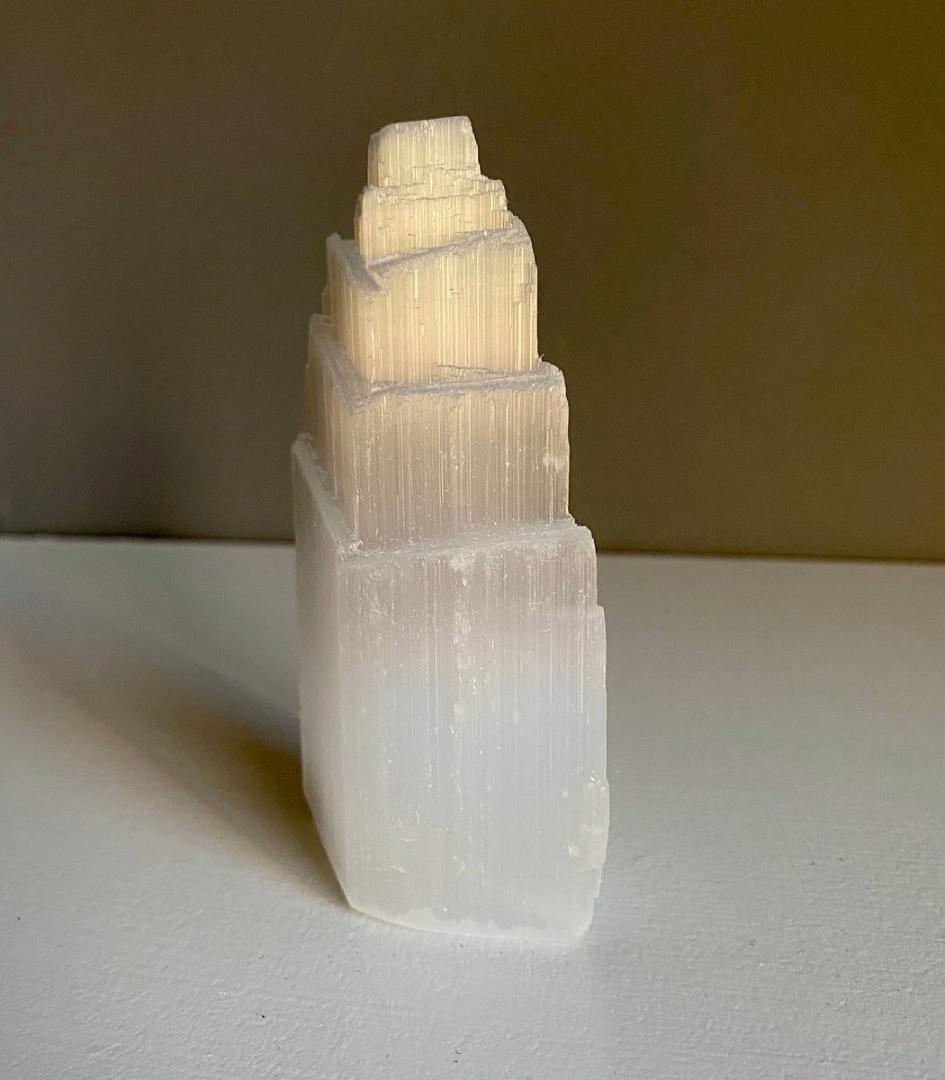 Selenite | Fishtails Tower – The Sentient Tree